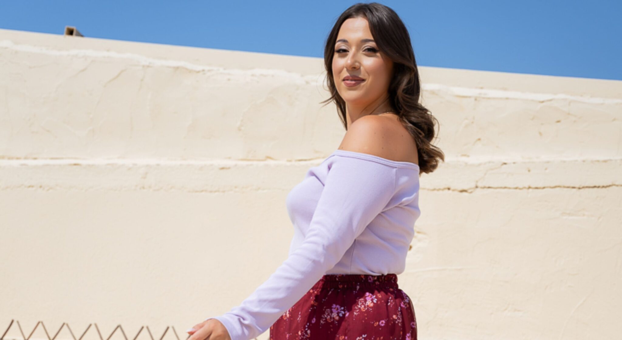 Μοντέρνα ρούχα σε μεγάλα μεγέθη | Plus size | estheta.gr