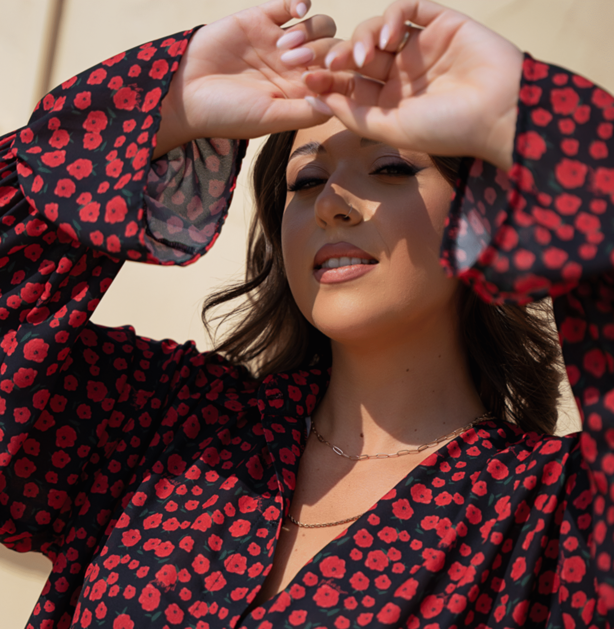 Μοντέρνα ρούχα σε μεγάλα μεγέθη | Plus size | estheta.gr